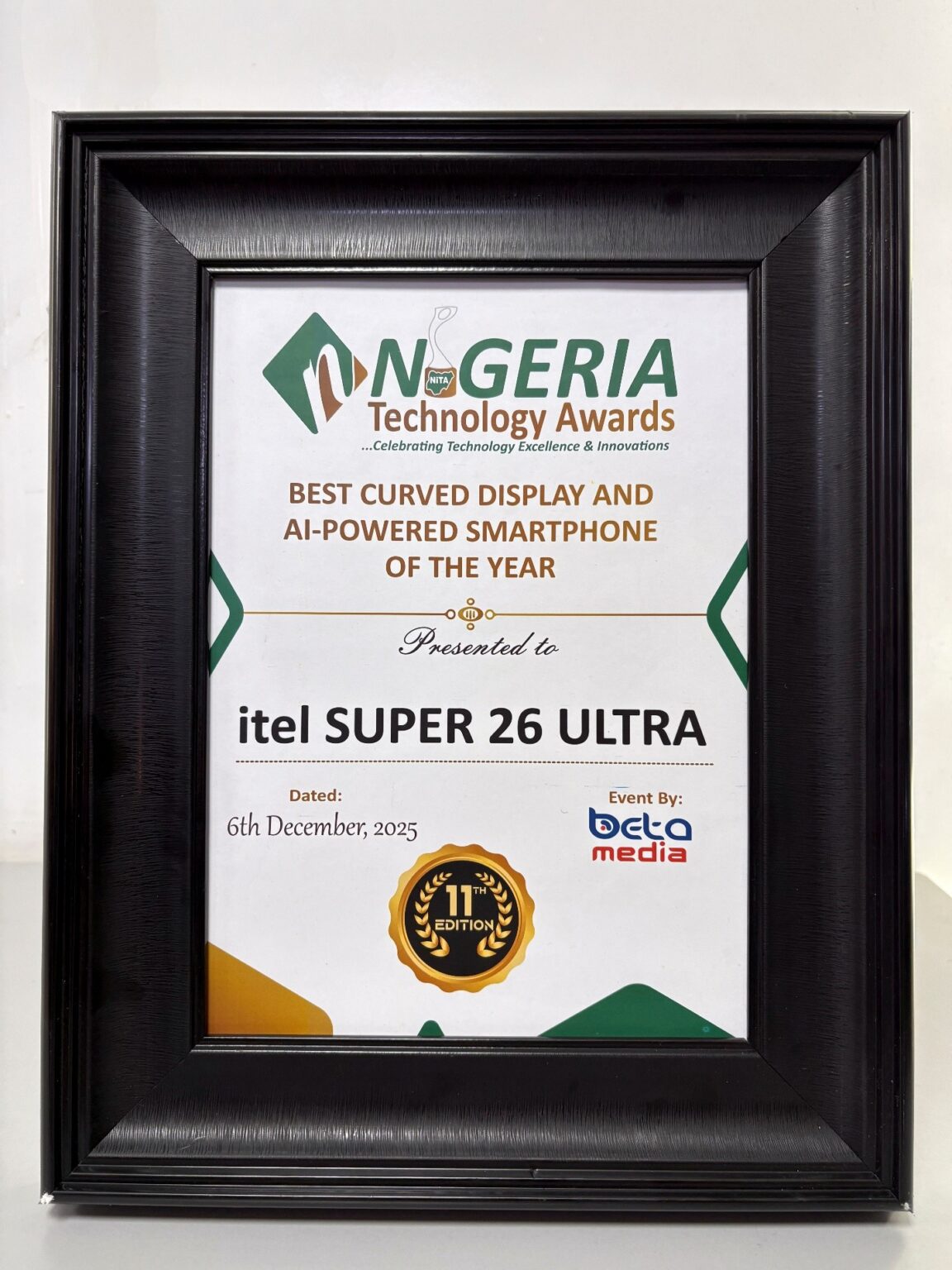 itel SUPER 26 Ultra Wins Best Curved Display at NiTA